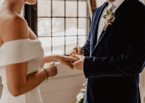 25 Best Wedding Gift Ideas For Colleagues